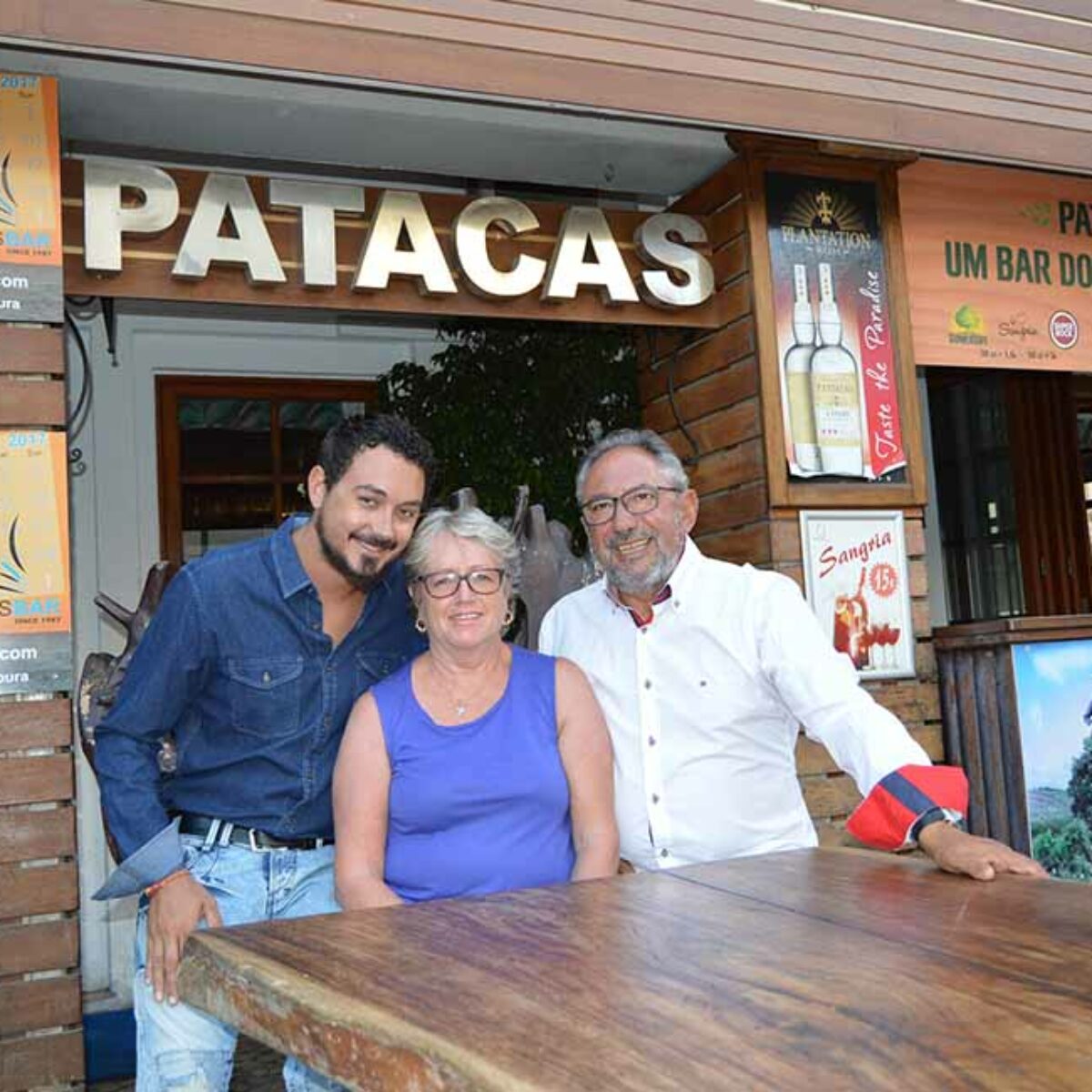 “Patacas Bar” em Vilamoura comemora 30 anos de funcionamento com os ...