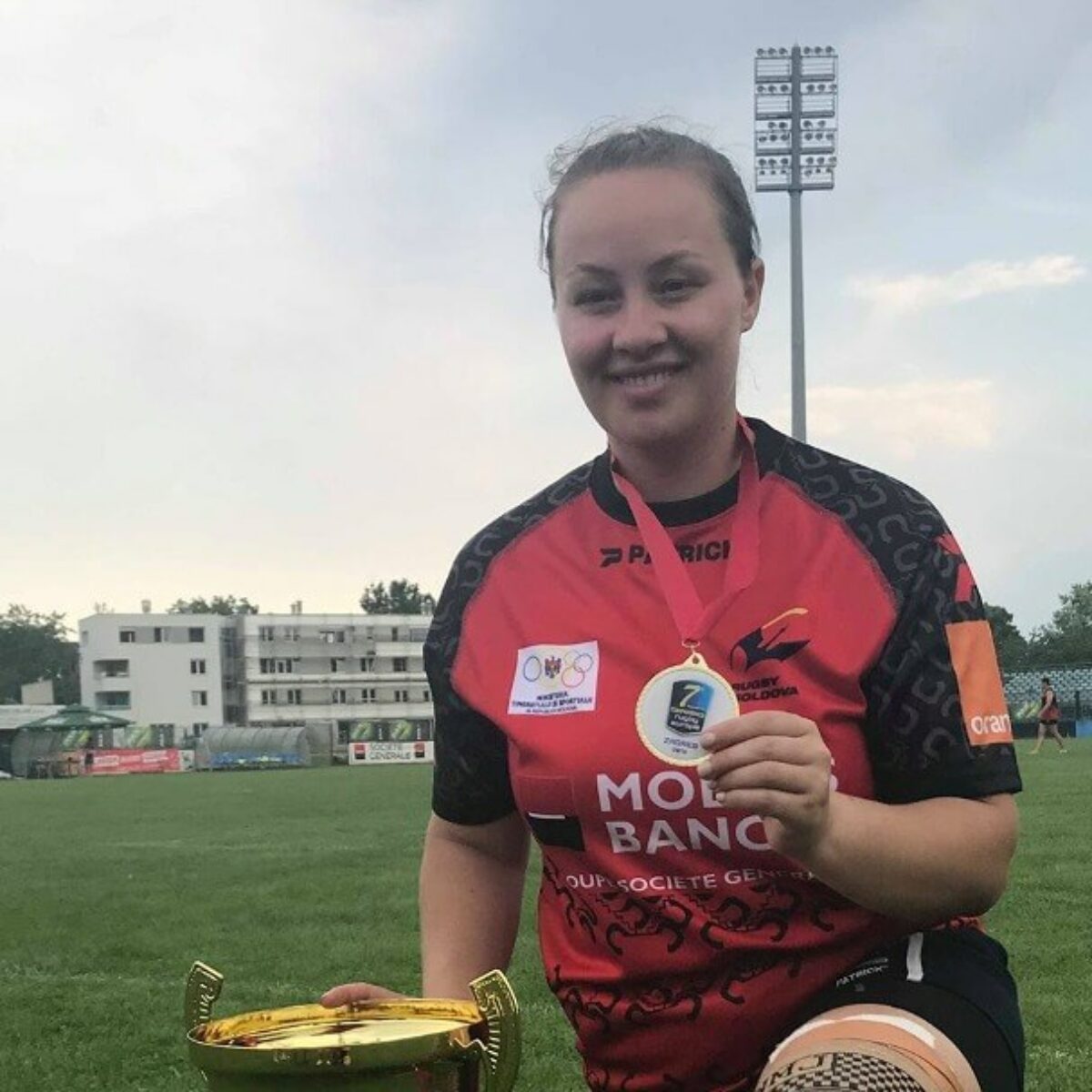 Atleta do Clube de Rugby Universitário do Algarve sagra-se campeã ...