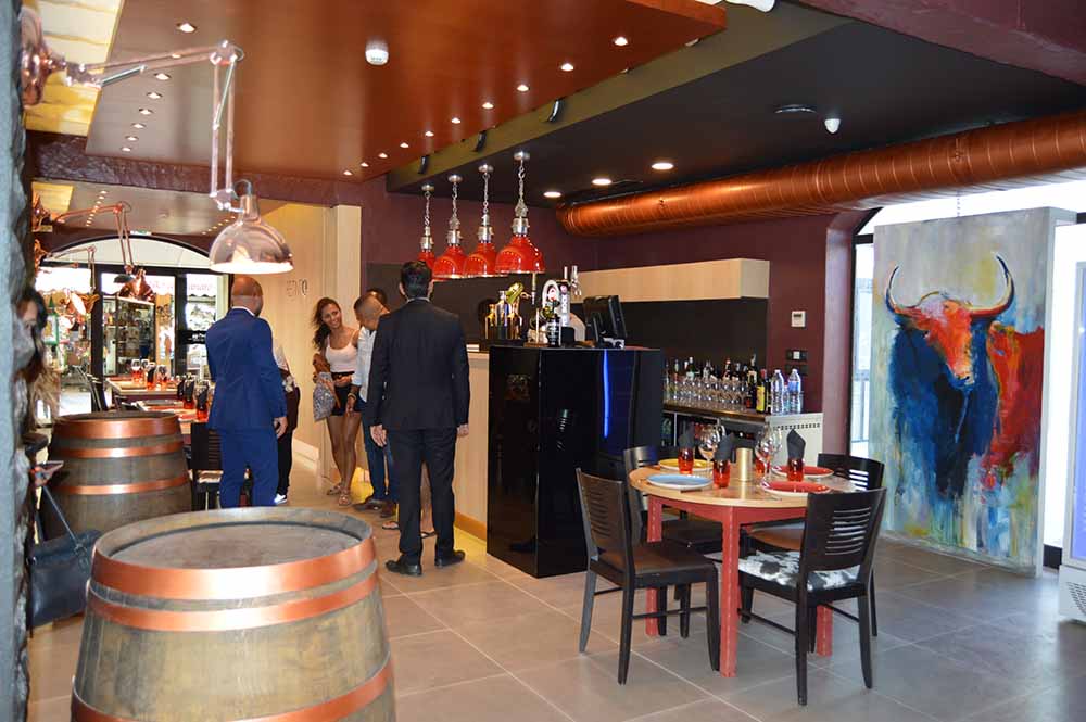 Já abriu o RETINTO "para quem gosta de comer bem, é vir e voltar