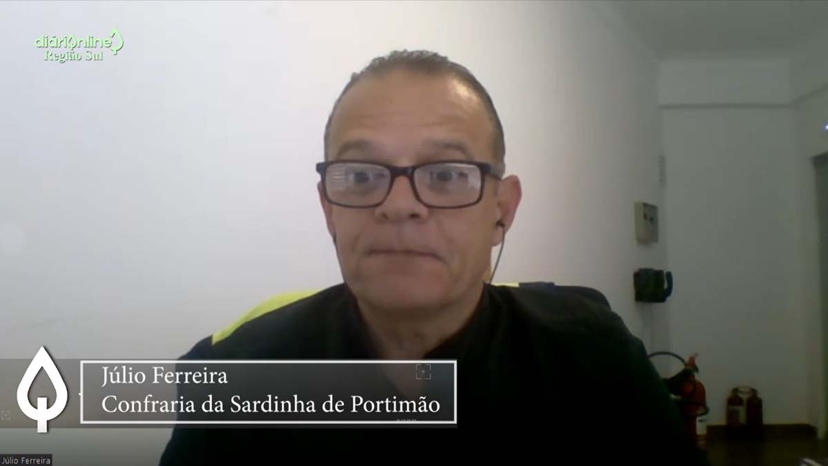 Júlio Ferreira explica a Confraria da Sardinha de Portimão