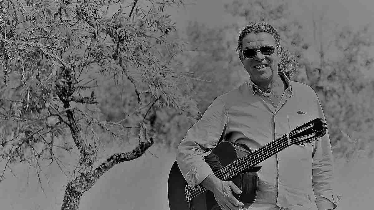 Albufeira: Paulinho, Tuniko e Luciano homenageiam Caetano Veloso