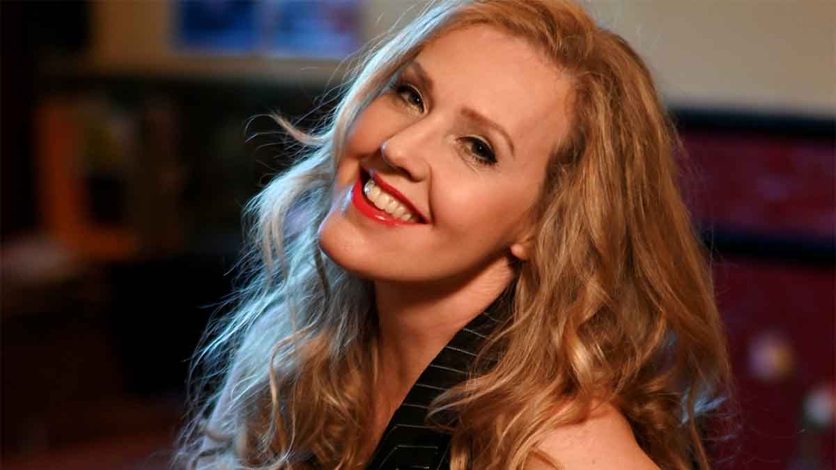 Orquestra de Jazz do Algarve fecha ano com Ilse Huizinga e Michael Lauren