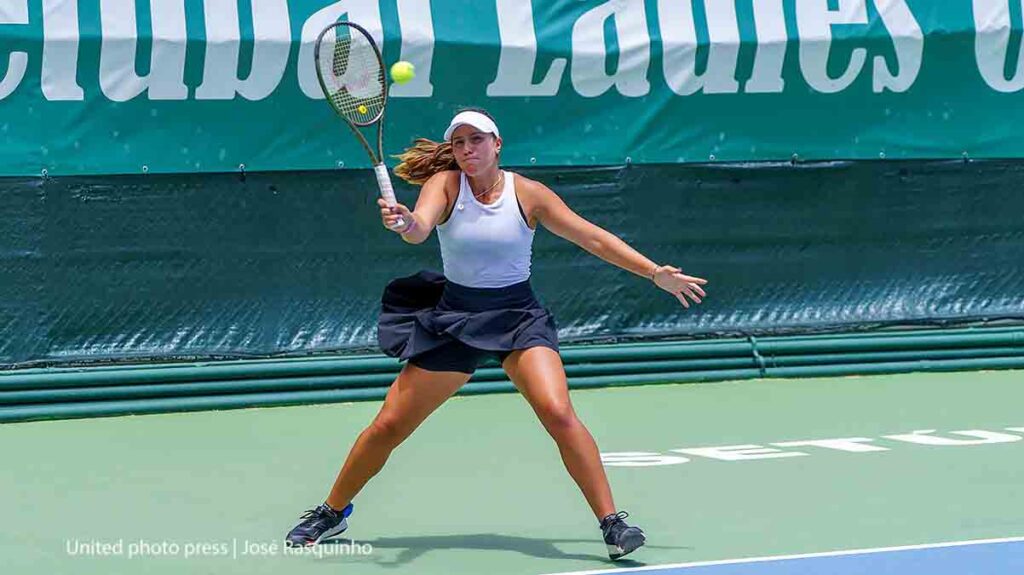 Francisca e Matilde Jorge marcam duelo de irmãs no Setúbal Ladies Open
