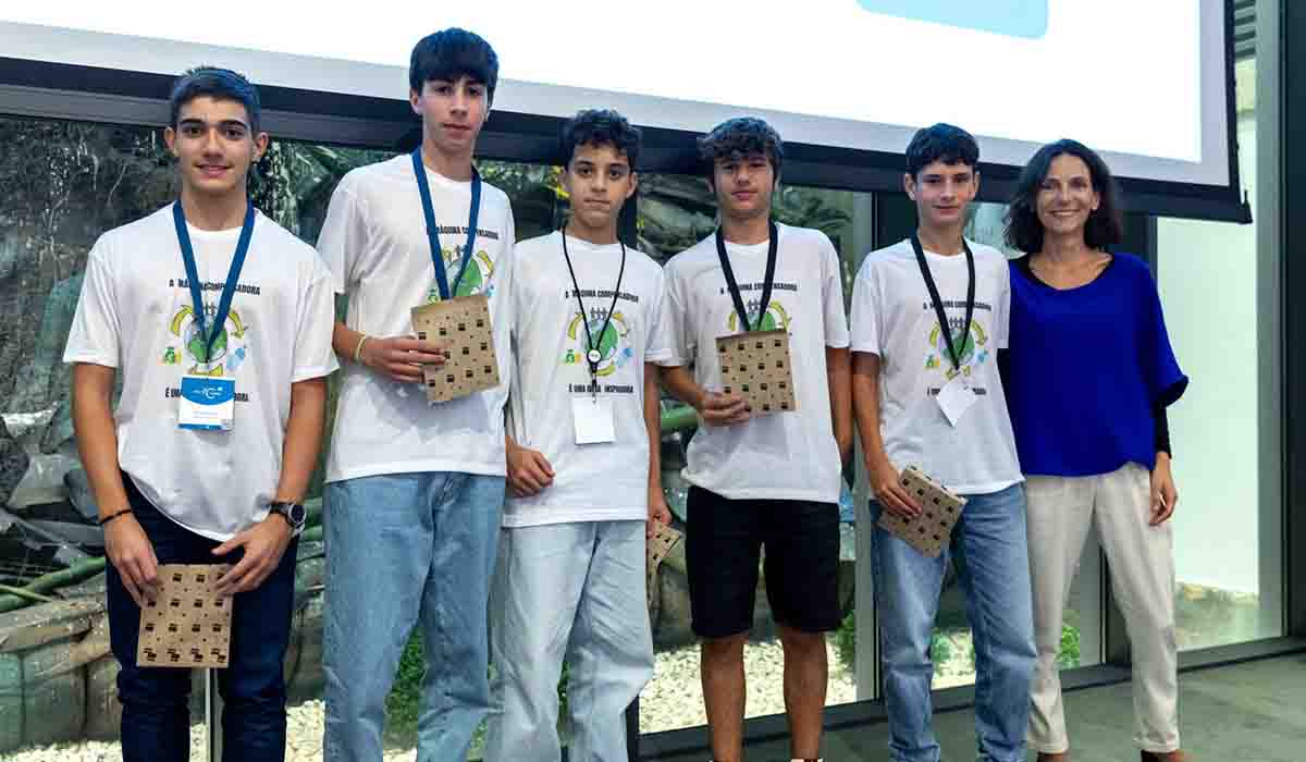 Equipa da E.B. 2,3 Júdice Fialho obtém 2.º lugar em concurso nacional